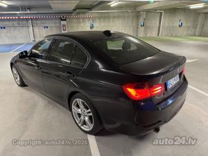 Melns BMW 3 Series 2014 Tallina, ar dzinēja tilpumu 2.00 L un nobraukumu 320 tūkst. km par 7990 €, foto 19 vietnē AUTOMOTO.COM.LV