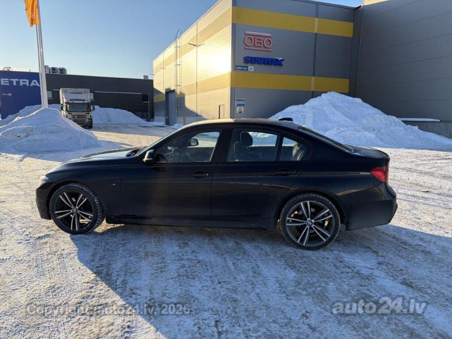 Melns BMW 3 Series 2015 Tallina, ar dzinēja tilpumu 2.00 L un nobraukumu 187 tūkst. km par 16499 €, foto 5 vietnē AUTOMOTO.COM.LV
