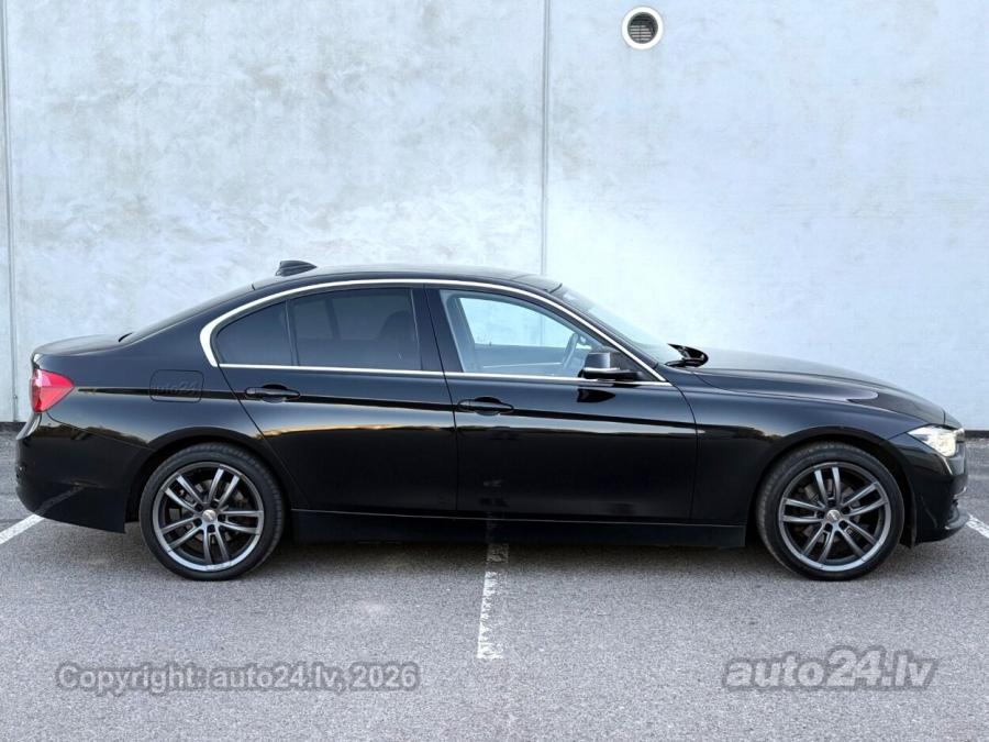 Melns BMW 3 Series 2015 Tallina, ar dzinēja tilpumu 2.00 L un nobraukumu 258 tūkst. km par 11900 €, foto 6 vietnē AUTOMOTO.COM.LV