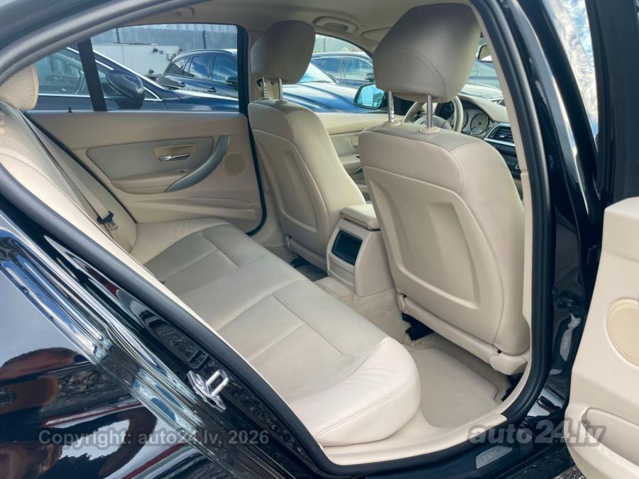 Melns BMW 3 Series 2015 Tallina, ar dzinēja tilpumu 2.00 L un nobraukumu 253 tūkst. km par 9999 €, foto 10 vietnē AUTOMOTO.COM.LV