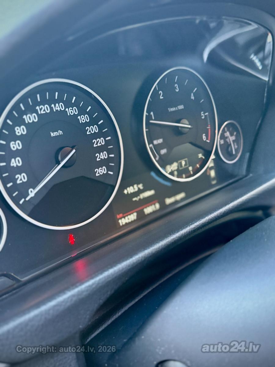 Melns BMW 3 Series 2016 Tallina, ar dzinēja tilpumu 2.00 L un nobraukumu 195 tūkst. km par 9900 €, foto 15 vietnē AUTOMOTO.COM.LV
