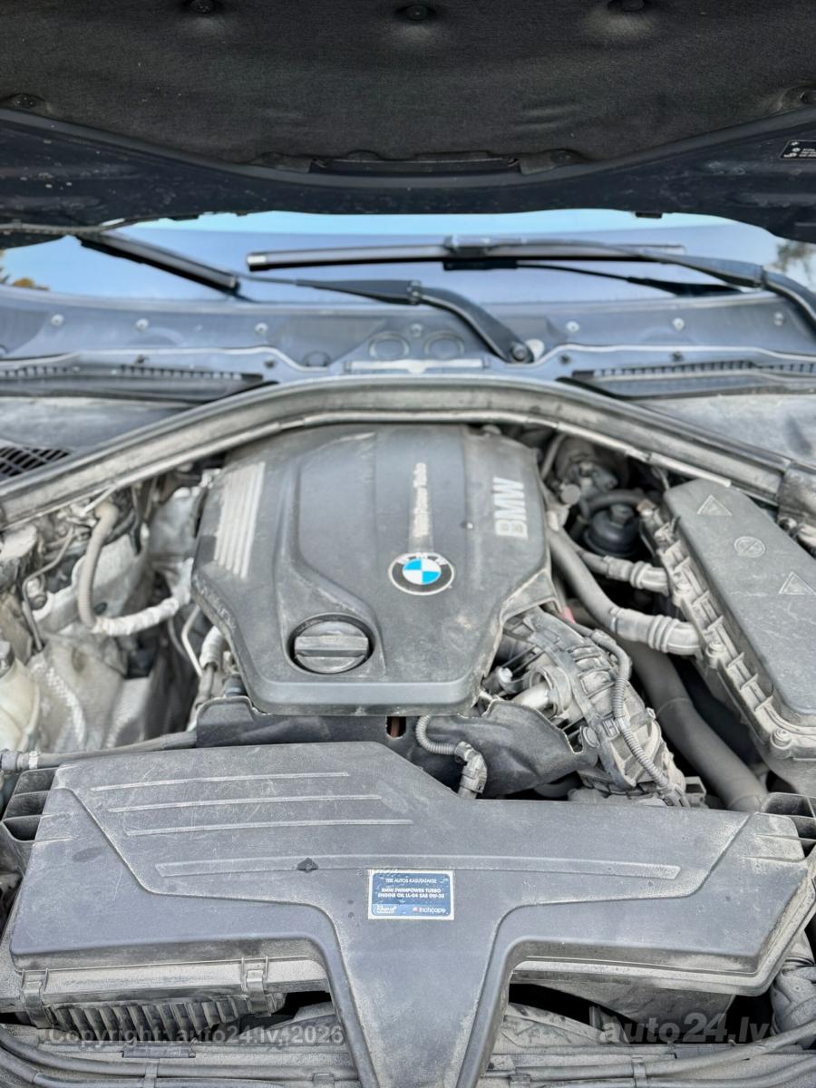 Melns BMW 3 Series 2016 Tallina, ar dzinēja tilpumu 2.00 L un nobraukumu 195 tūkst. km par 9900 €, foto 17 vietnē AUTOMOTO.COM.LV