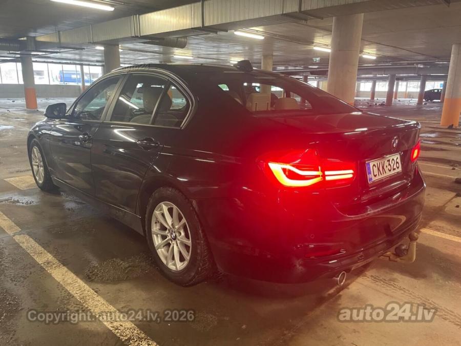 Melns BMW 3 Series 2017 Tallina, ar dzinēja tilpumu 2.00 L un nobraukumu 320 tūkst. km par 9000 €, foto 4 vietnē AUTOMOTO.COM.LV