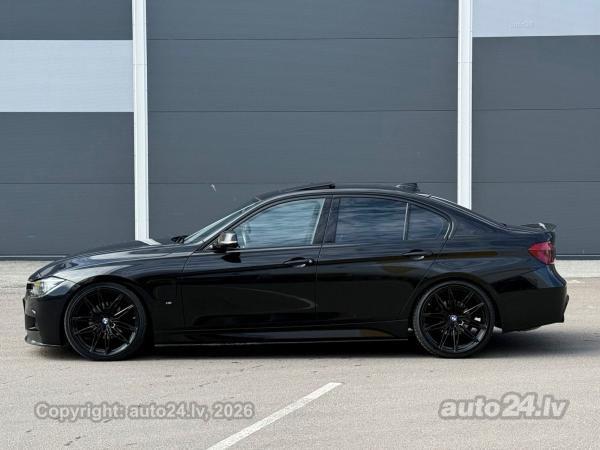 Melns BMW 3 Series 2017 Tallina, ar dzinēja tilpumu 2.00 L un nobraukumu 208 tūkst. km par 14900 €, foto 9 vietnē AUTOMOTO.COM.LV