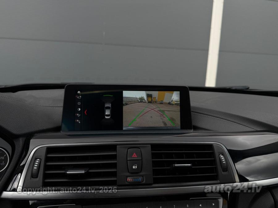 Melns BMW 3 Series 2017 Tallina, ar dzinēja tilpumu 2.00 L un nobraukumu 98 tūkst. km par 14990 €, foto 16 vietnē AUTOMOTO.COM.LV