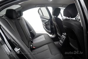 Melns BMW 3 Series 2017 Tallina, ar dzinēja tilpumu 2.00 L un nobraukumu 174 tūkst. km par 13999 €, foto 10 vietnē AUTOMOTO.COM.LV