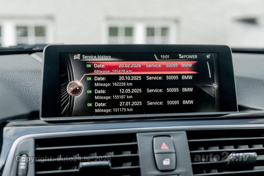 Black BMW 3 Series 2017 in Tallinn, with an engine capacity of 2.00 L and mileage of 168 thousand km for 16500 €, photo 25 on AUTOMOTO.COM.LV