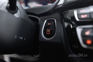 Black BMW 3 Series 2019 in Tallinn, with an engine capacity of 2.00 L and mileage of 95 thousand km for 24900 €, photo 22 on AUTOMOTO.COM.LV