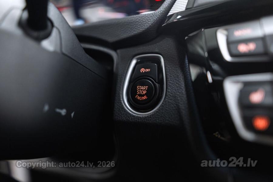 Black BMW 3 Series 2019 in Tallinn, with an engine capacity of 2.00 L and mileage of 95 thousand km for 24900 €, photo 22 on AUTOMOTO.COM.LV