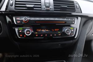 Black BMW 3 Series 2019 in Tallinn, with an engine capacity of 2.00 L and mileage of 95 thousand km for 24900 €, photo 26 on AUTOMOTO.COM.LV