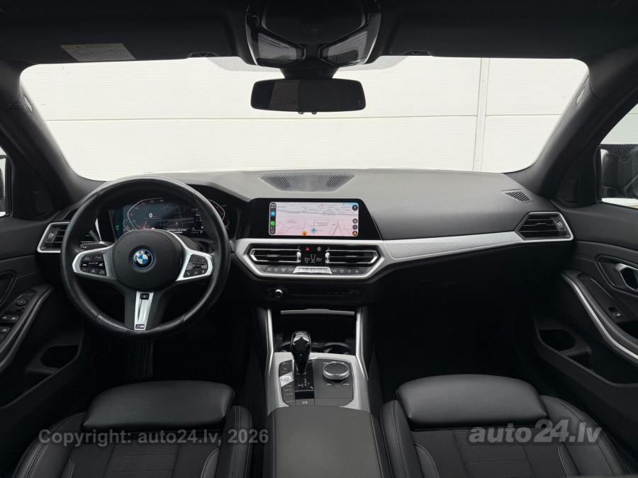 Black BMW 3 Series 2019 in Tallinn, with an engine capacity of 2.00 L and mileage of 41 thousand km for 27900 €, photo 10 on AUTOMOTO.COM.LV