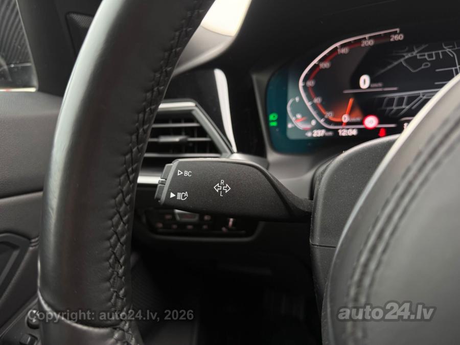 Black BMW 3 Series 2019 in Tallinn, with an engine capacity of 2.00 L and mileage of 41 thousand km for 27900 €, photo 16 on AUTOMOTO.COM.LV