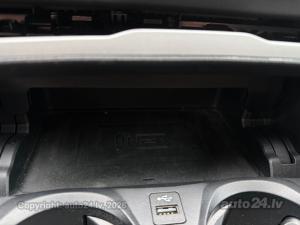 Black BMW 3 Series 2019 in Tallinn, with an engine capacity of 2.00 L and mileage of 41 thousand km for 27900 €, photo 20 on AUTOMOTO.COM.LV