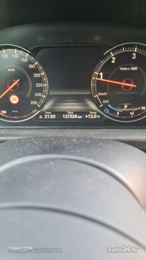 Black BMW 3 Series 2019 in Tallinn, with an engine capacity of 2.00 L and mileage of 138 thousand km for 23000 €, photo 5 on AUTOMOTO.COM.LV