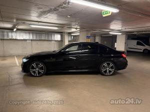 Melns BMW 3 Series 2019 Tallina, ar dzinēja tilpumu 2.00 L un nobraukumu 90 tūkst. km par 26490 €, foto 12 vietnē AUTOMOTO.COM.LV