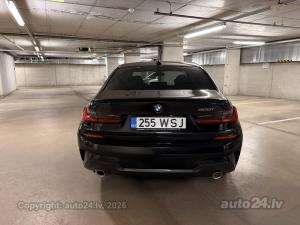 Black BMW 3 Series 2019 in Tallinn, with an engine capacity of 2.00 L and mileage of 90 thousand km for 26490 €, photo 14 on AUTOMOTO.COM.LV