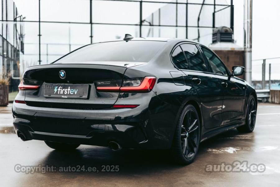 Melns BMW 3 Series 2020 Tallina, ar dzinēja tilpumu 2.00 L un nobraukumu 107 tūkst. km par 28990 €, foto 2 vietnē AUTOMOTO.COM.LV