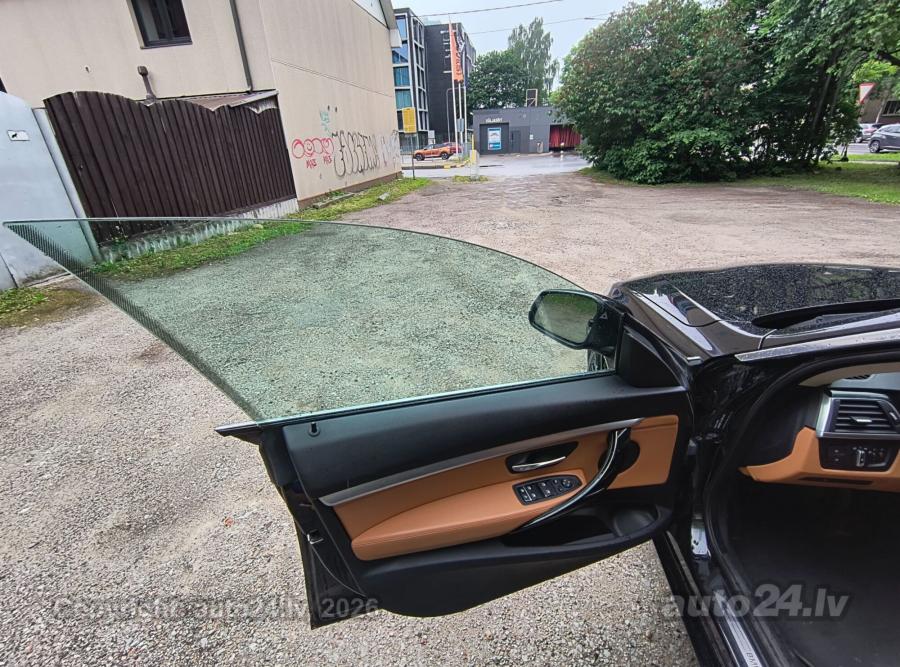 Melns BMW 3 Series 2020 Tallina, ar dzinēja tilpumu 2.00 L un nobraukumu 100 tūkst. km par 23500 €, foto 10 vietnē AUTOMOTO.COM.LV