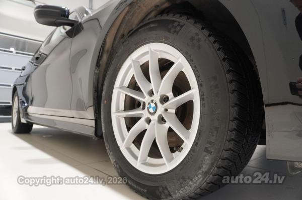 Melns BMW 3 Series 2021 Tallina, ar dzinēja tilpumu 2.00 L un nobraukumu 68 tūkst. km par 24500 €, foto 5 vietnē AUTOMOTO.COM.LV