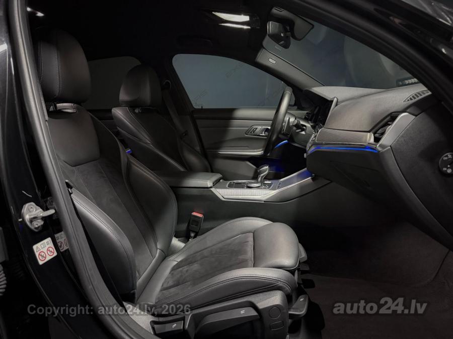 Melns BMW 3 Series 2021 Tallina, ar dzinēja tilpumu 2.00 L un nobraukumu 96 tūkst. km par 33999 €, foto 12 vietnē AUTOMOTO.COM.LV