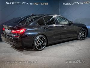Melns BMW 3 Series 2021 Tallina, ar dzinēja tilpumu 2.00 L un nobraukumu 96 tūkst. km par 33999 €, foto 15 vietnē AUTOMOTO.COM.LV