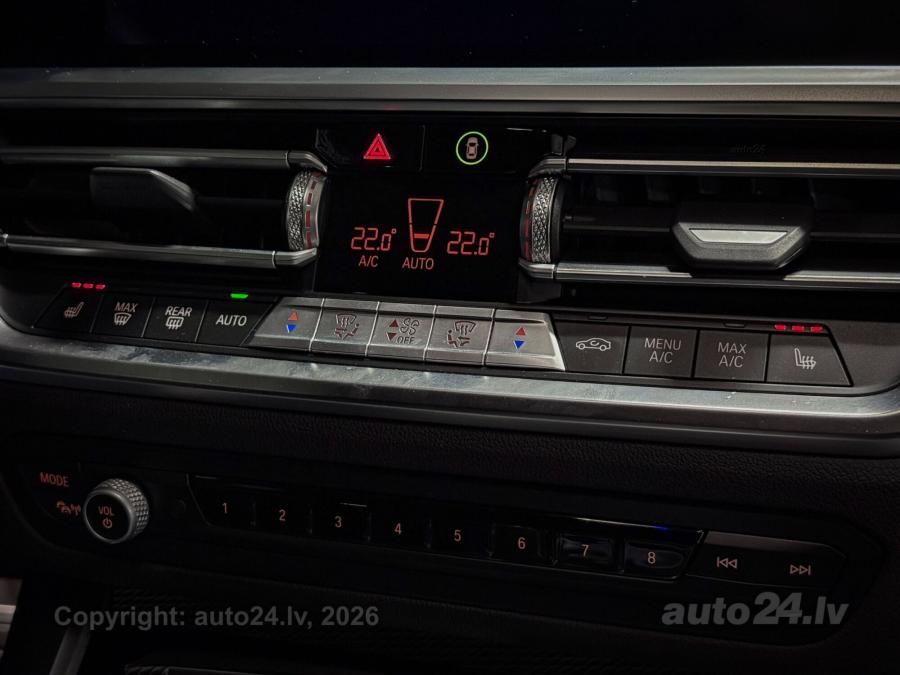 Melns BMW 3 Series 2021 Tallina, ar dzinēja tilpumu 2.00 L un nobraukumu 96 tūkst. km par 33999 €, foto 18 vietnē AUTOMOTO.COM.LV