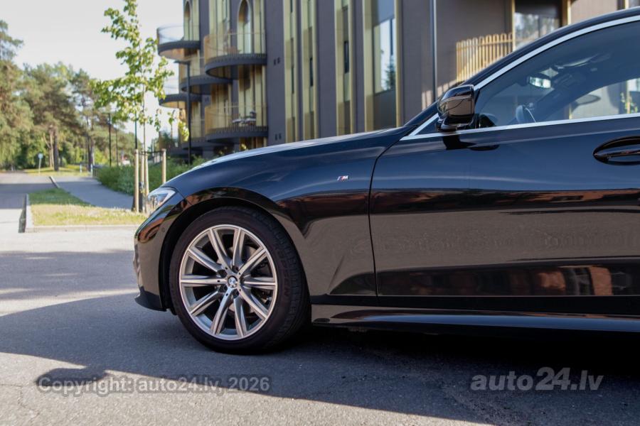 Melns BMW 3 Series 2021 Tallina, ar dzinēja tilpumu 2.00 L un nobraukumu 117 tūkst. km par 31900 €, foto 5 vietnē AUTOMOTO.COM.LV