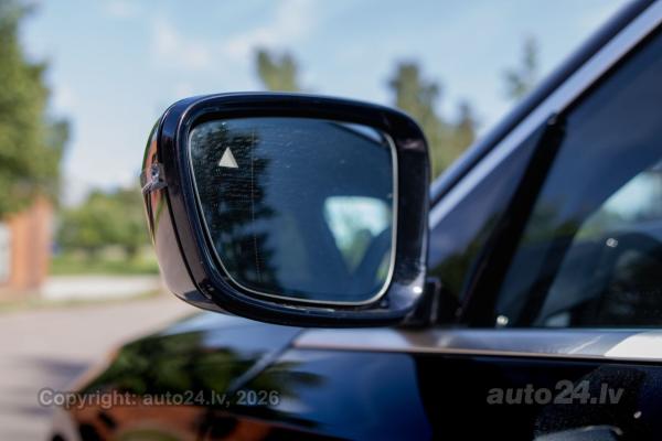 Black BMW 3 Series 2021 in Tallinn, with an engine capacity of 2.00 L and mileage of 117 thousand km for 31900 €, photo 5 on AUTOMOTO.COM.LV