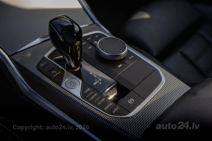 Melns BMW 3 Series 2021 Tallina, ar dzinēja tilpumu 2.00 L un nobraukumu 117 tūkst. km par 31900 €, foto 21 vietnē AUTOMOTO.COM.LV