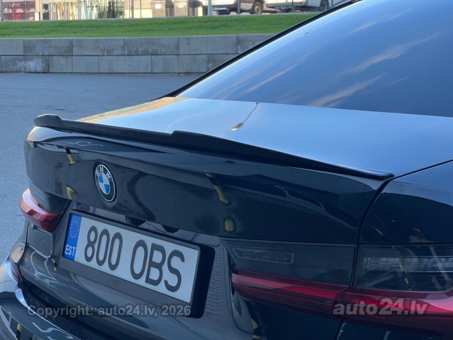 Black BMW 3 Series 2021 in Tallinn, with an engine capacity of 2.00 L and mileage of 143 thousand km for 30900 €, photo 11 on AUTOMOTO.COM.LV