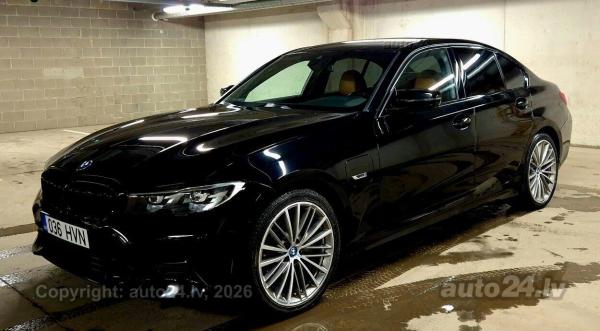 Black BMW 3 Series 2022 in Tallinn, with an engine capacity of 2.00 L and mileage of 90 thousand km for 28900 €, photo 2 on AUTOMOTO.COM.LV