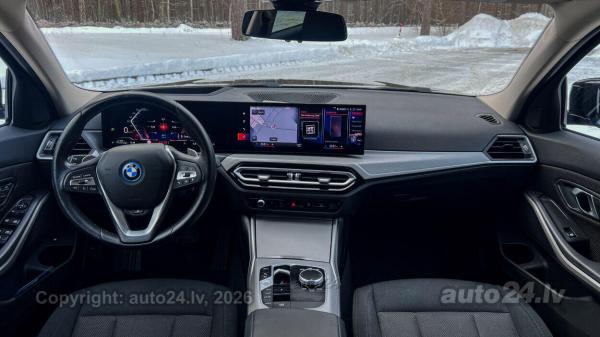 Melns BMW 3 Series 2022 Tallina, ar dzinēja tilpumu 2.00 L un nobraukumu 65 tūkst. km par 32500 €, foto 10 vietnē AUTOMOTO.COM.LV