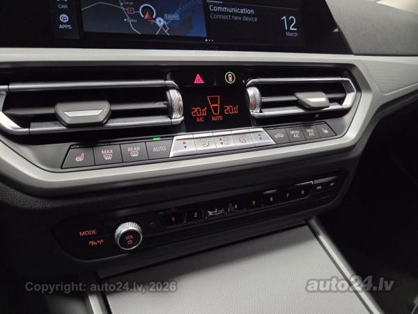 Melns BMW 3 Series 2022 Tallina, ar dzinēja tilpumu 2.00 L un nobraukumu 62 tūkst. km par 26900 €, foto 11 vietnē AUTOMOTO.COM.LV