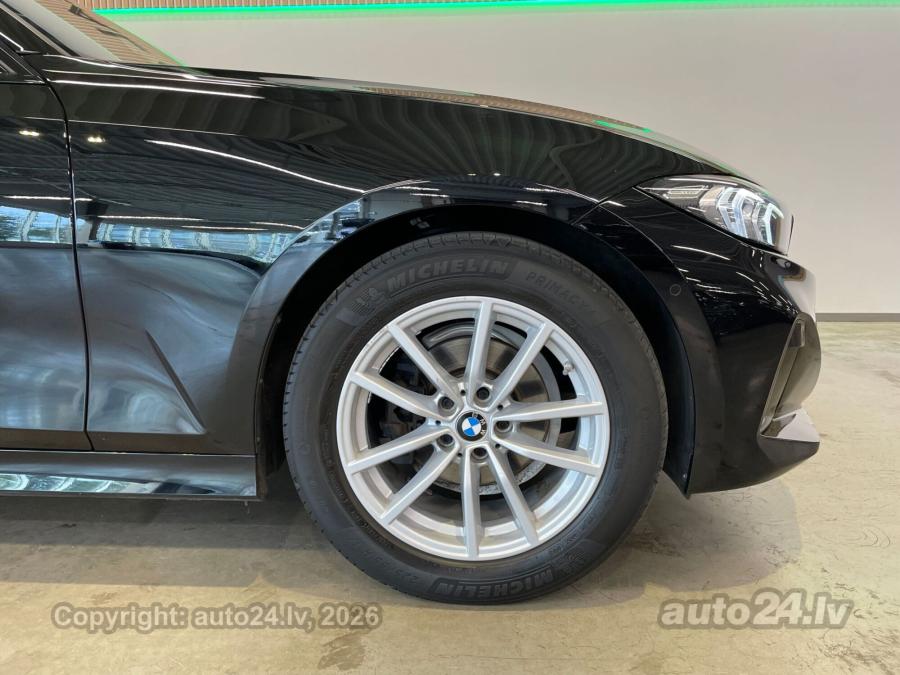 Melns BMW 3 Series 2023 Tallina, ar dzinēja tilpumu 2.00 L un nobraukumu 65 tūkst. km par 29990 €, foto 6 vietnē AUTOMOTO.COM.LV