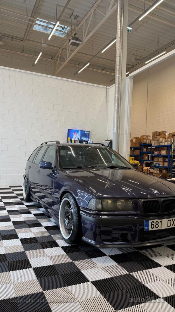 Black BMW 3 Series 1997 in Tallinn, with an engine capacity of 2.80 L and mileage of 237 thousand km for 6800 €, photo 11 on AUTOMOTO.COM.LV