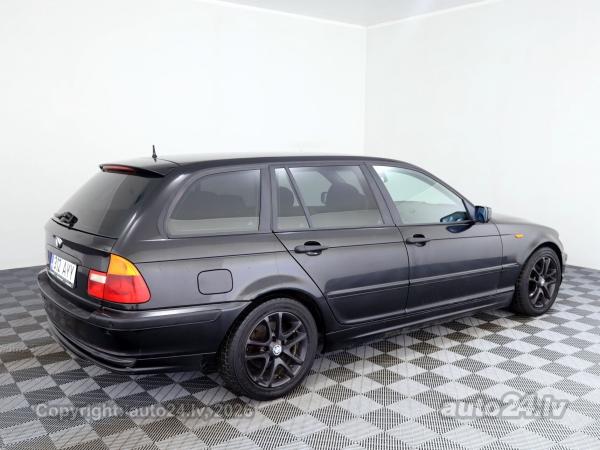Melns BMW 3 Series 2003 Tallina, ar dzinēja tilpumu 2.00 L un nobraukumu 317 tūkst. km par 699 €, foto 4 vietnē AUTOMOTO.COM.LV