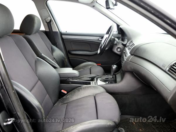 Melns BMW 3 Series 2003 Tallina, ar dzinēja tilpumu 2.00 L un nobraukumu 317 tūkst. km par 699 €, foto 7 vietnē AUTOMOTO.COM.LV