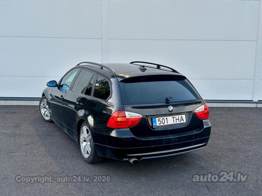 Melns BMW 3 Series 2005 Tallina, ar dzinēja tilpumu 2.00 L un nobraukumu 0 tūkst. km par 3100 €, foto 5 vietnē AUTOMOTO.COM.LV