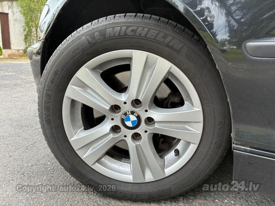 Black BMW 3 Series 2005 in Polva, with an engine capacity of 2.00 L and mileage of 359 thousand km for 2600 €, photo 12 on AUTOMOTO.COM.LV