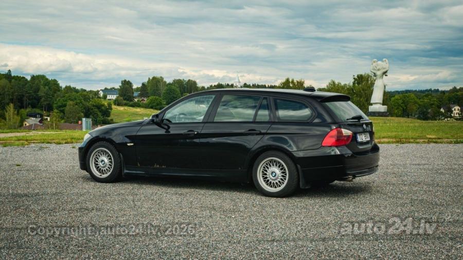 Black BMW 3 Series 2005 in Tallinn, with an engine capacity of 2.00 L and mileage of 463 thousand km for 4400 €, photo 6 on AUTOMOTO.COM.LV