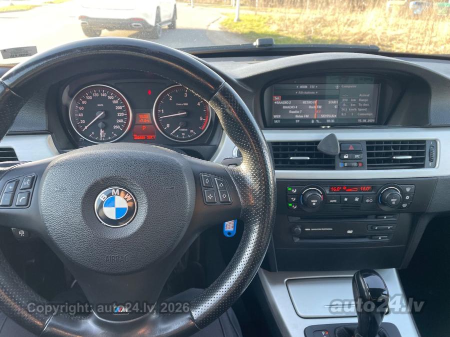 Melns BMW 3 Series 2006 Tallina, ar dzinēja tilpumu 3.00 L un nobraukumu 254 tūkst. km par 7200 €, foto 8 vietnē AUTOMOTO.COM.LV