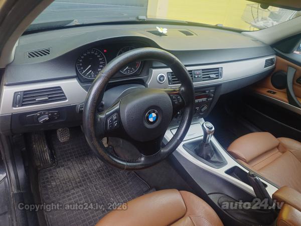 Black BMW 3 Series 2006 in Tallinn, with an engine capacity of 3.00 L and mileage of 1000 thousand km for 7999 €, photo 10 on AUTOMOTO.COM.LV