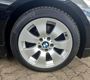 Melns BMW 3 Series 2006 Tartu, ar dzinēja tilpumu 3.00 L un nobraukumu 211 tūkst. km par 6990 €, foto 14 vietnē AUTOMOTO.COM.LV