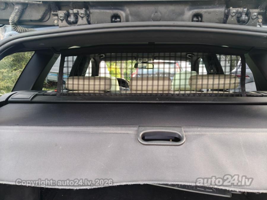 Black BMW 3 Series 2006 in Tallinn, with an engine capacity of 3.00 L and mileage of 324 thousand km for 5800 €, photo 10 on AUTOMOTO.COM.LV