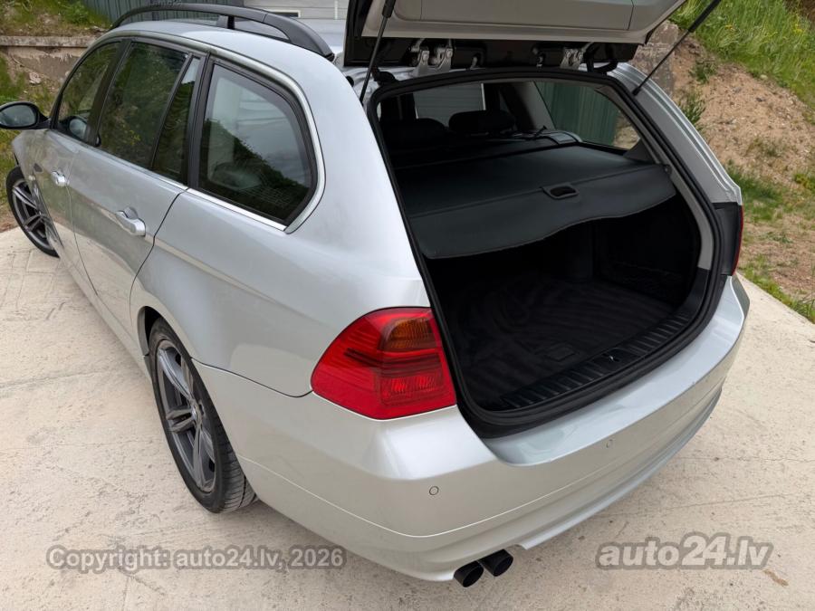 Black BMW 3 Series 2007 in Viljandi, with an engine capacity of 3.00 L and mileage of 335 thousand km for 5490 €, photo 26 on AUTOMOTO.COM.LV