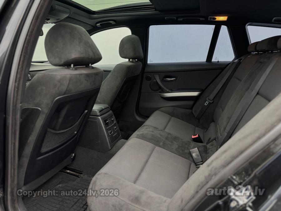 Black BMW 3 Series 2007 in Tallinn, with an engine capacity of 2.00 L and mileage of 349 thousand km for 4099 €, photo 11 on AUTOMOTO.COM.LV
