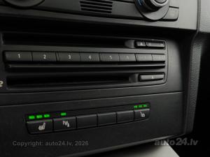 Black BMW 3 Series 2007 in Tallinn, with an engine capacity of 2.00 L and mileage of 349 thousand km for 4099 €, photo 13 on AUTOMOTO.COM.LV