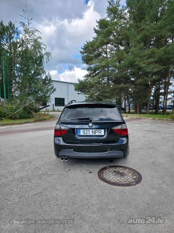 Melns BMW 3 Series 2007 Tallina, ar dzinēja tilpumu 3.00 L un nobraukumu 427 tūkst. km par 5199 €, foto 3 vietnē AUTOMOTO.COM.LV