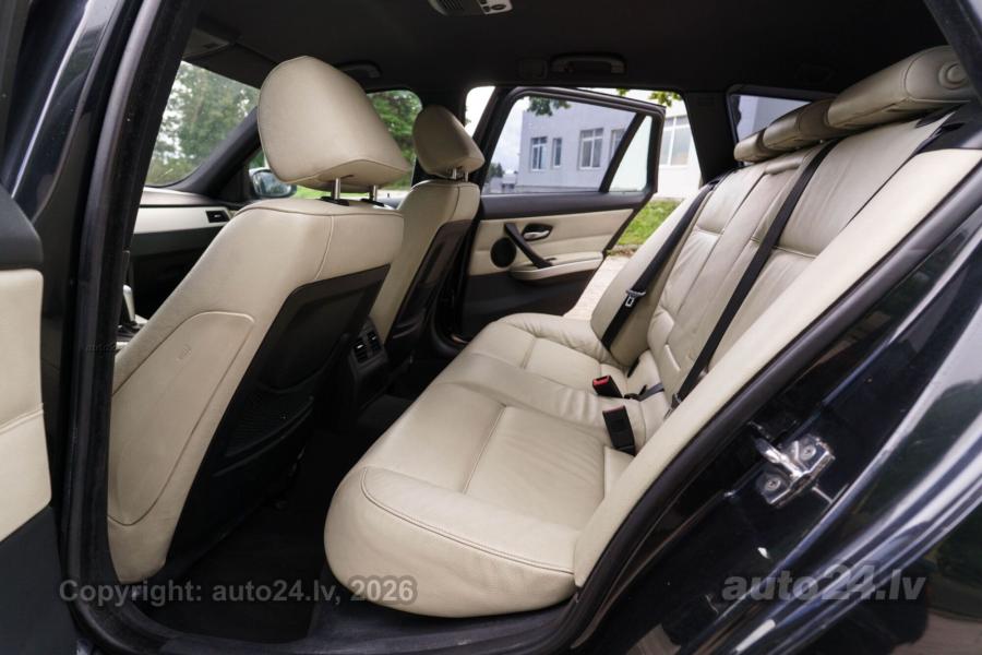 Melns BMW 3 Series 2007 Tartu, ar dzinēja tilpumu 3.00 L un nobraukumu 341 tūkst. km par 5500 €, foto 12 vietnē AUTOMOTO.COM.LV