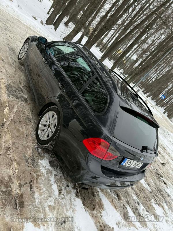 Black BMW 3 Series 2008 in Tallinn, with an engine capacity of 2.00 L and mileage of 320 thousand km for 4999 €, photo 6 on AUTOMOTO.COM.LV
